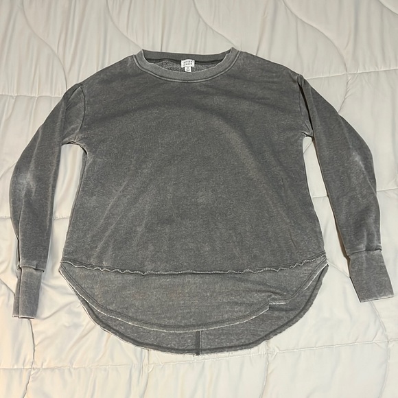 peyton jensen | Tops | Peyton Jensen Sweatshirt | Poshmark